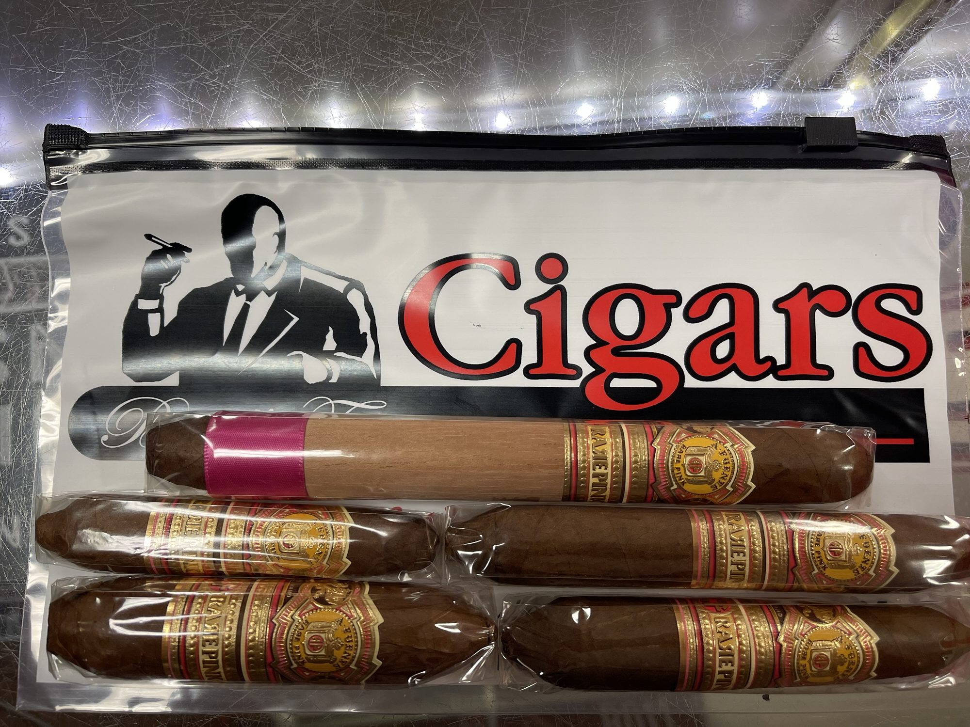 Arturo Fuente Rare Pink 5 Cigar Sampler - Bonds Fine Cigars